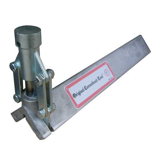 Clinch-On Cornerbead Tool 1-1/4"